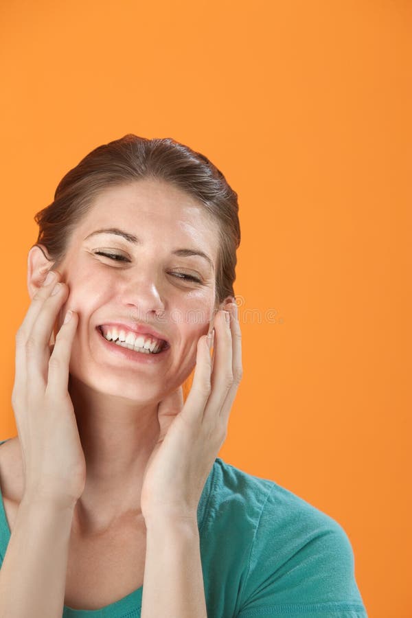 Blije Vrouw stock afbeelding. Image of greep, gezicht - 18738849