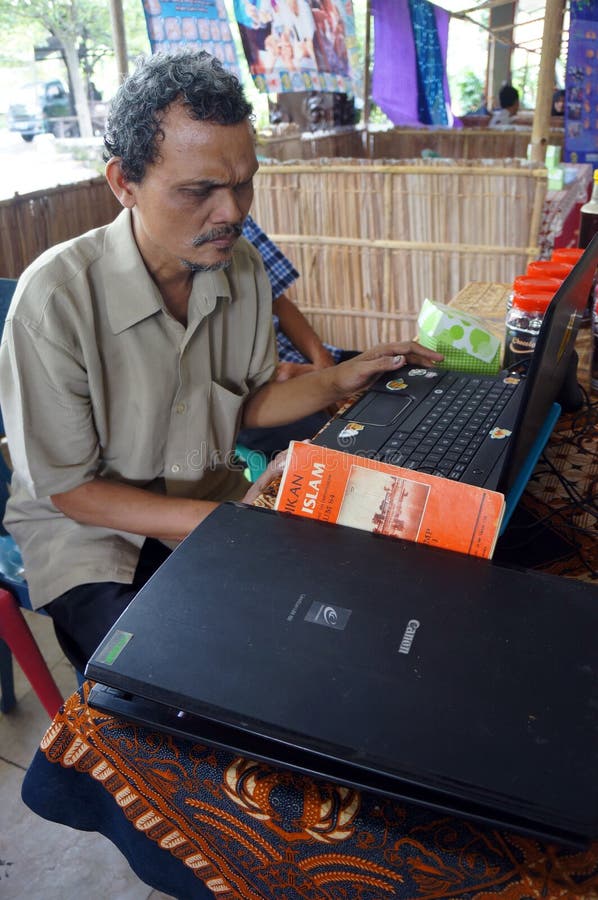 Blind men editorial image. Image of program, special - 47958605