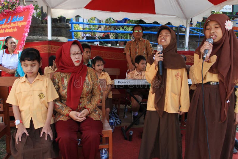 Blind student editorial photo. Image of sing, skill, blind - 44750726