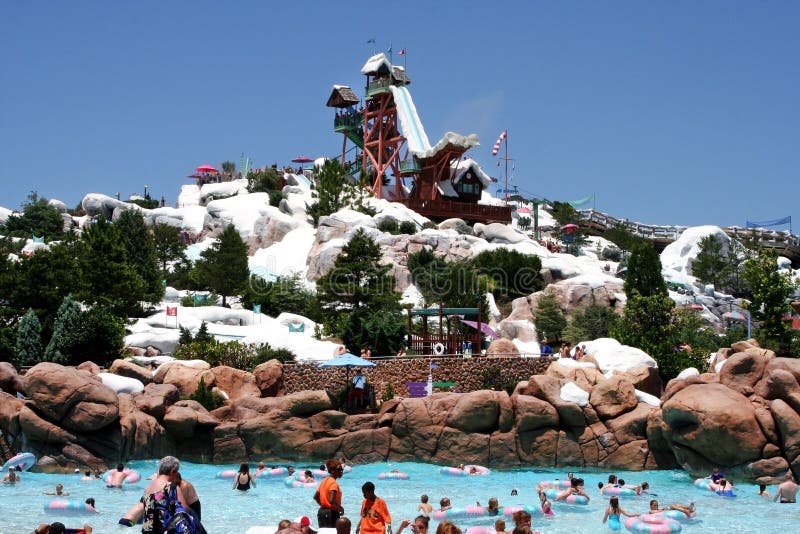 Blizzard Beach editorial photography. Image of florida - 19325582