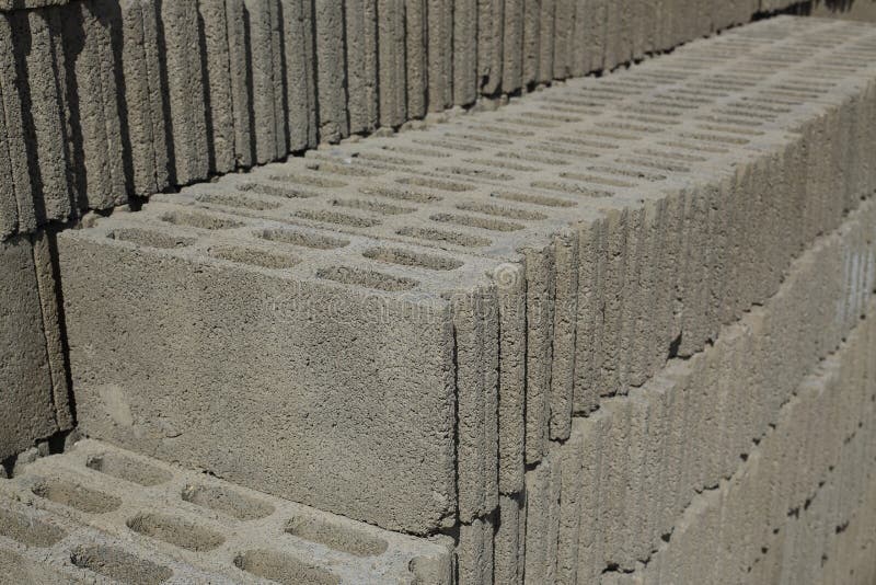 Blocco in calcestruzzo immagine stock. Immagine di luogo - 96817155