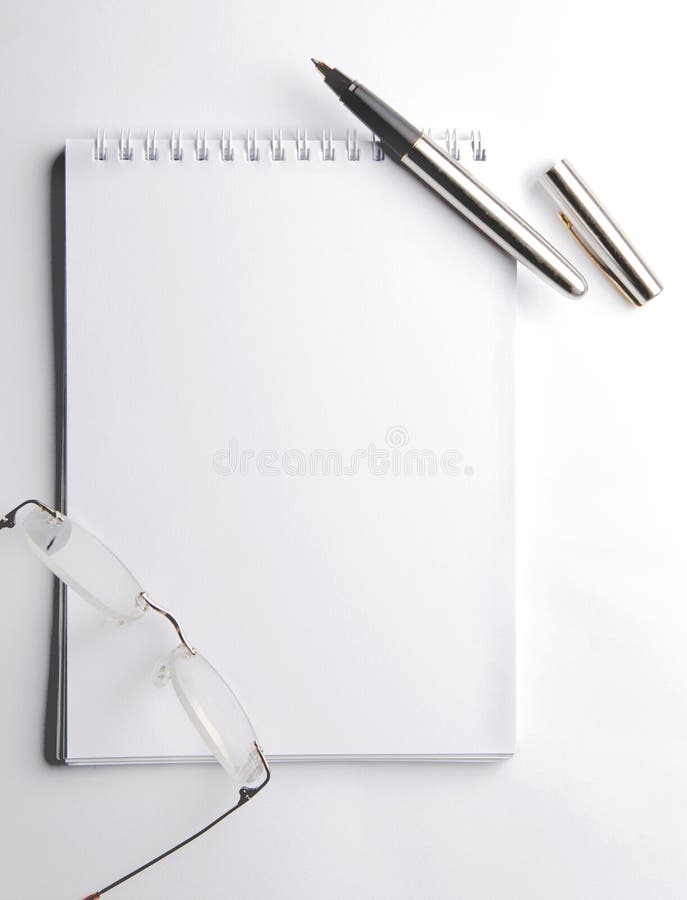 Bloco de notas em branco 2 imagem de stock. Imagem de branco - 463713