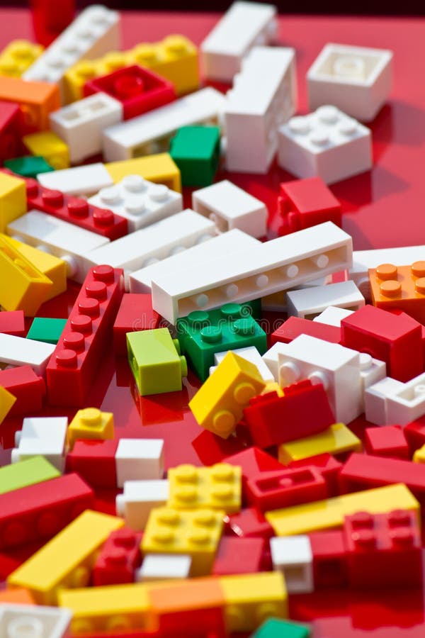 Blocos de Lego foto de stock. Imagem de amarelo, verde - 22771512