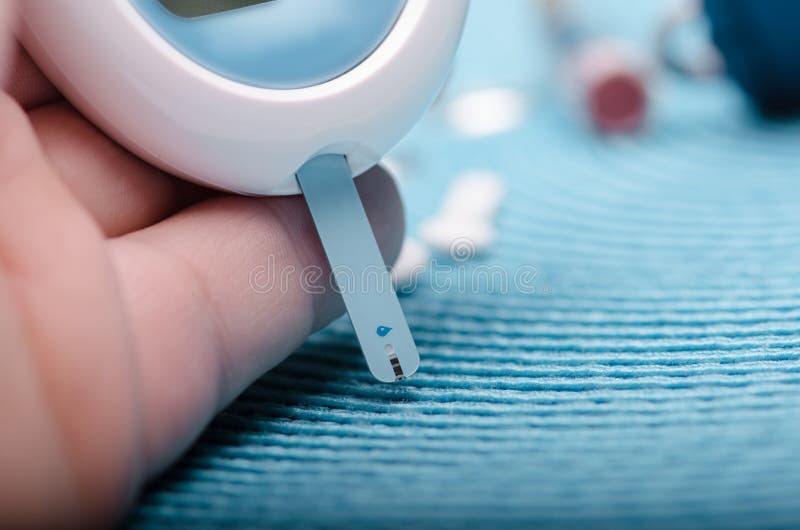 Blood glucose meter stock image. Image of drop, instrument - 37228597