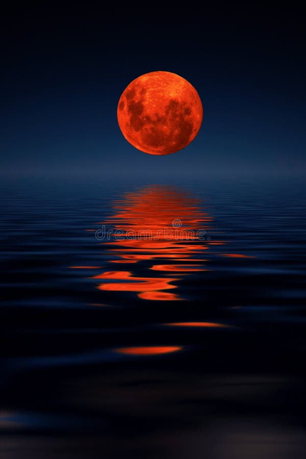 Full Red Moon Real