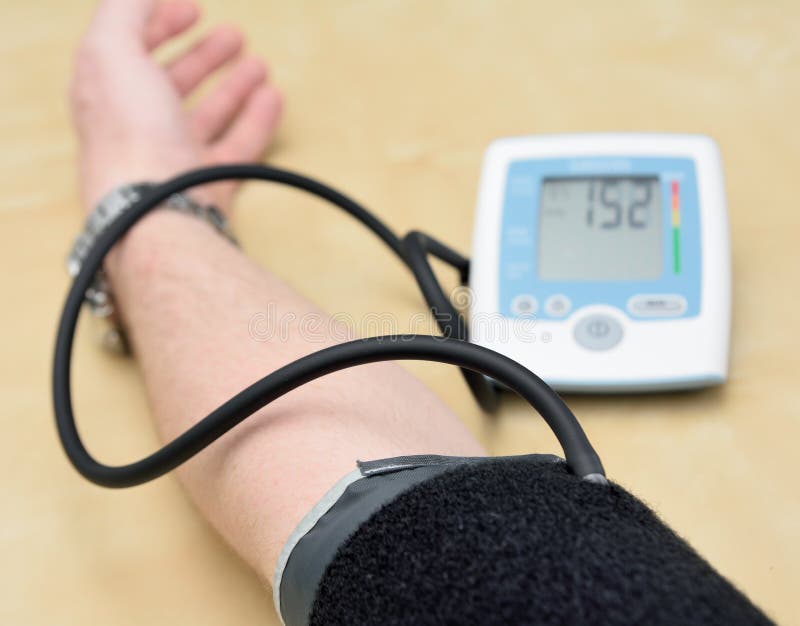 Blood pressure meter stock image. Image of diagnose, pulse - 38932187