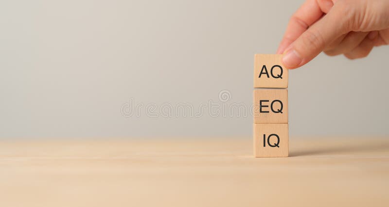 Bloques De Madera Con Las Letras Iq Eq Y Aq Que Representan El Cociente ... Bloques De Madera Con Las Letras Iq Eq Y Aq Que Representan El Cociente ...