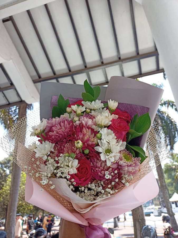 Blossom Roses Bouquet stock image. Image of colourful - 221887515