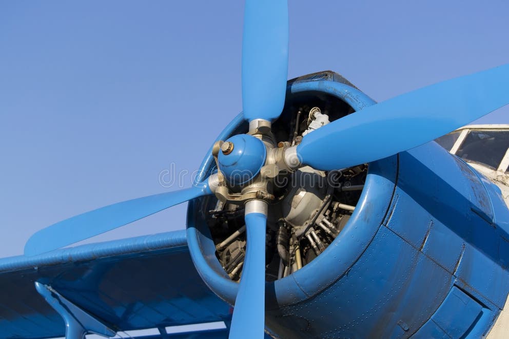 Blue airplane propeller editorial image. Image of blade - 53479755