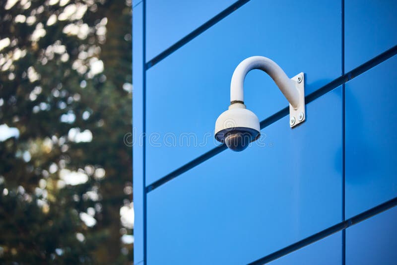 Blue Aluminum Composite Panels Facade of Commercial Building ...