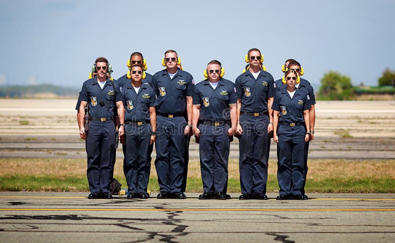 Blue Angels Crew editorial photography. Image of blue - 42603257