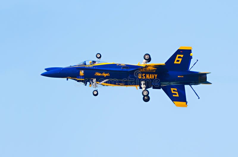 Blue Angels Smoke Formation Editorial Photography - Image of aircraft ...