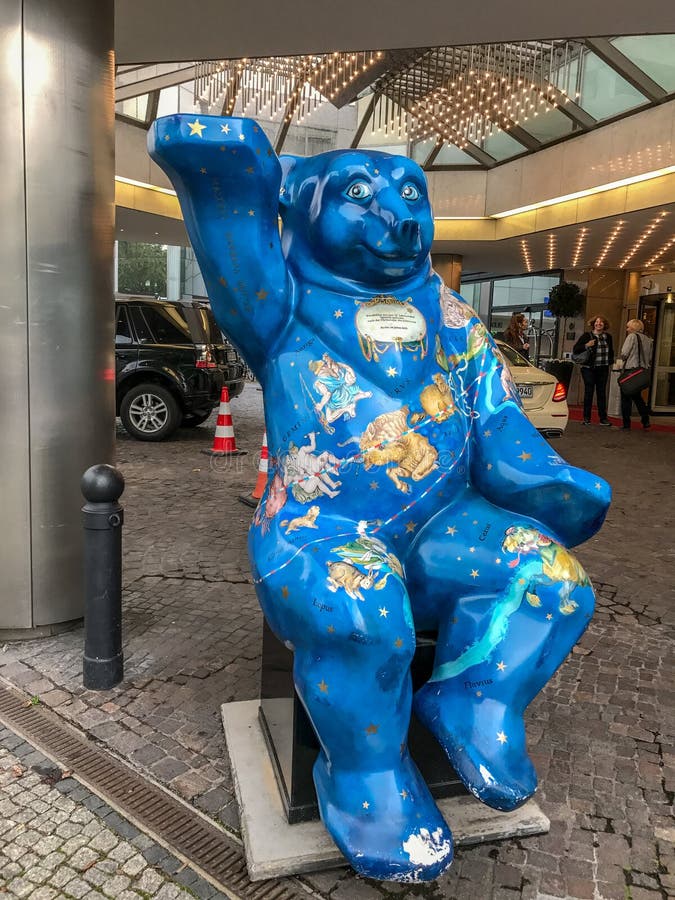 Blue Berlin Bear at the Hotel Palace Berlin, Germany Editorial Photo ...