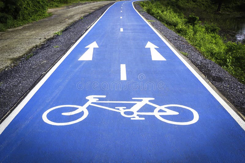 Bicycle Symbol on Green Asphalt Road, Surface Rough of Bike Lane ...