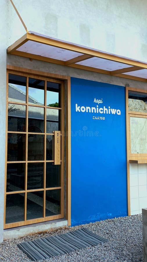 Artistic Outdoor Portrait of Two Blond Girls Sitting on Rocks Stock ...