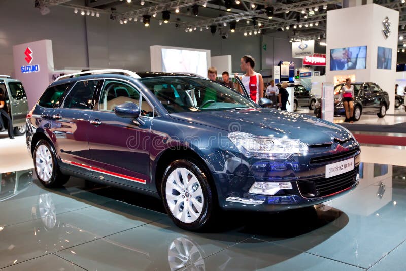 Blue car Citroen C5 editorial stock image. Image of cowl - 20379704