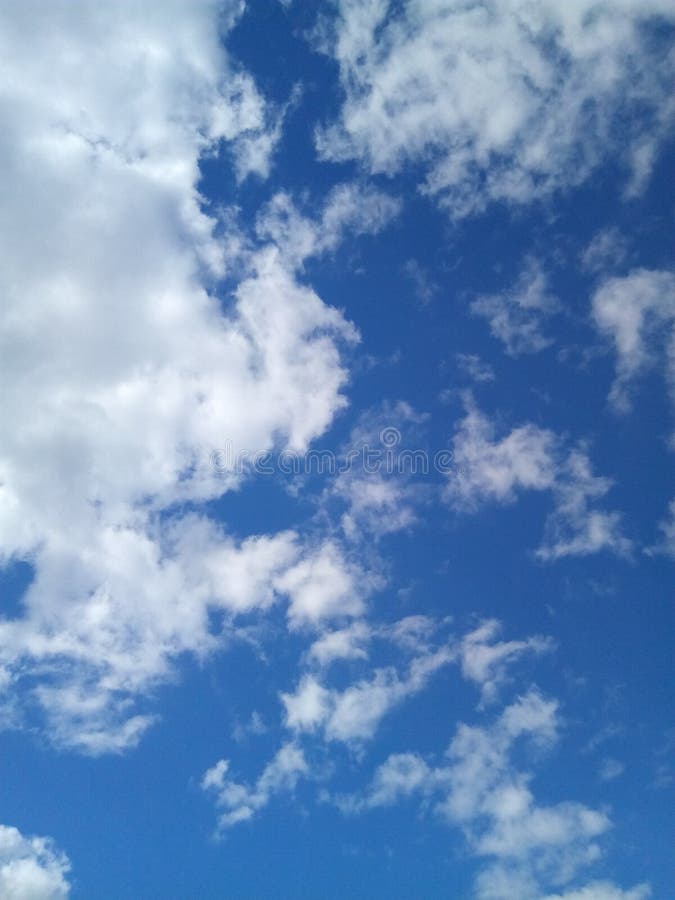 17,912 Cloudless Day Photos - Free & Royalty-Free Stock Photos from ...