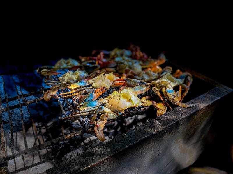 Blue Crab Cooked on the Grill Stock Image - Image of meat, crustacean ...