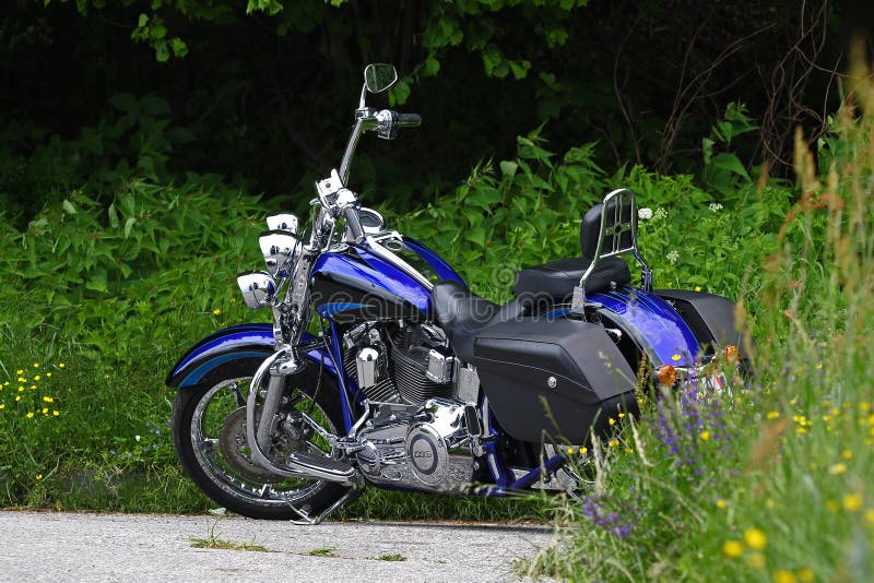 Blue custom motorcycle editorial image. Image of chopper - 55944120