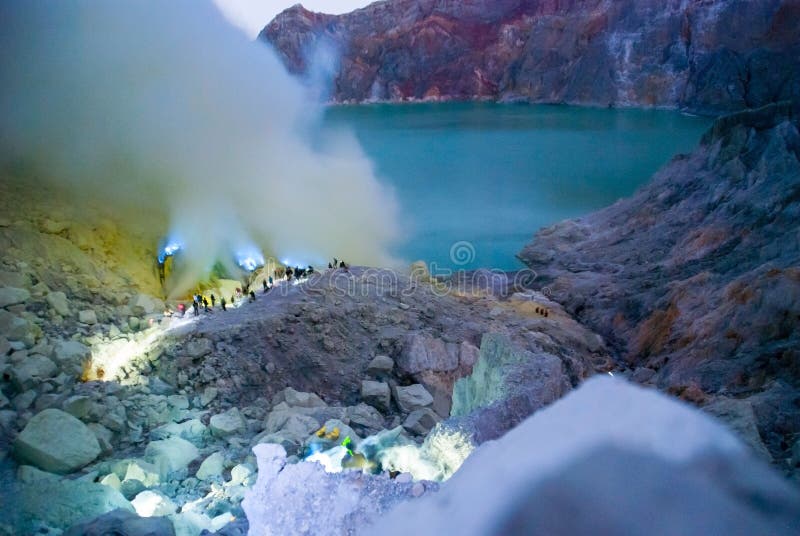 Blue Fire at Kawah Ijen Crater, Indonesia Stock Photo - Image of people ...