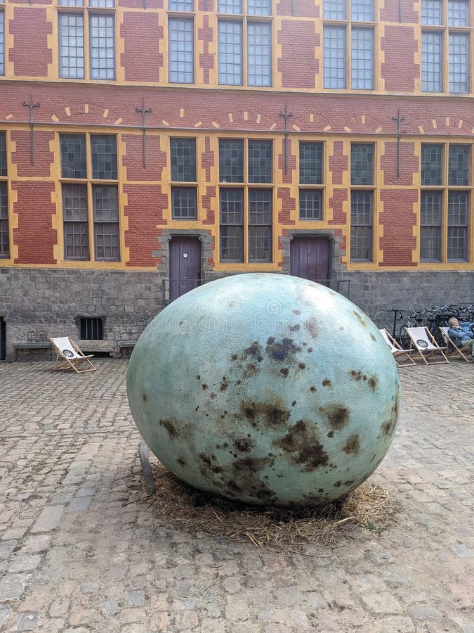 Blue Giant Egg of Dinosaure Art in Lille Exhibition Editorial ...