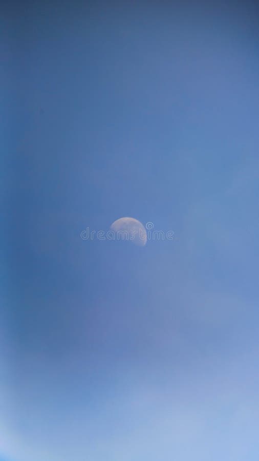 Blue moon at noon stock image. Image of gorgeous, noon - 332389547