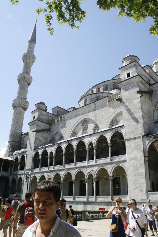 Blue Mosque, Istanbul editorial photo. Image of muslim - 26191141