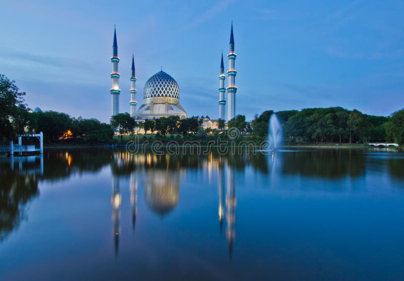Blue Mosque stock image. Image of cityscape, place, exterior - 31364001
