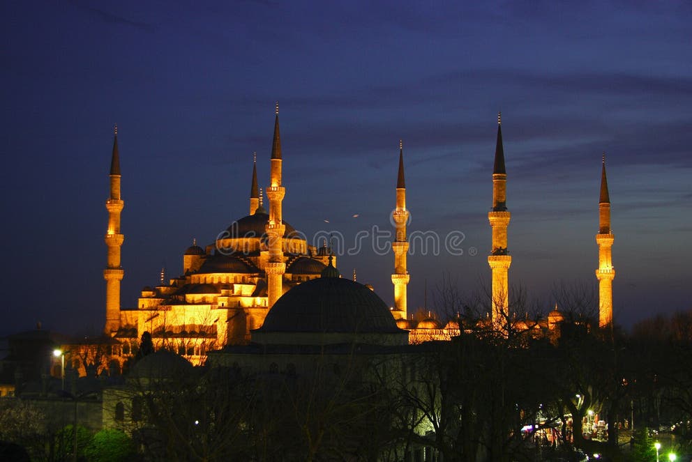 Blue Mosque at night stock image. Image of holy, mehmed - 4626341