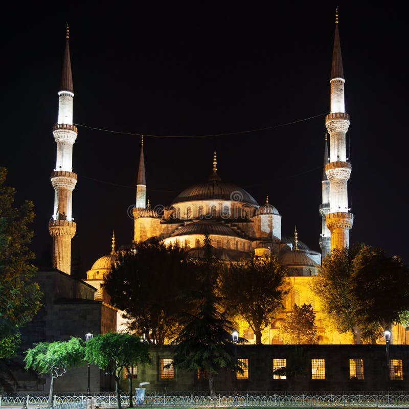 Blue Mosque by night stock image. Image of istanbul, worship - 51661807