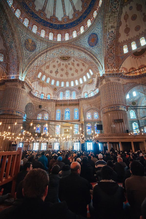 Muslims pray in the open editorial photography. Image of holy - 32200442
