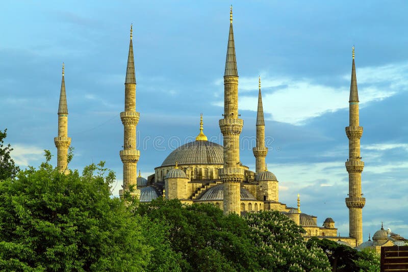 The Blue Mosque Istanbul, Turkey Stock Photo - Image of mosaic, islamic ...