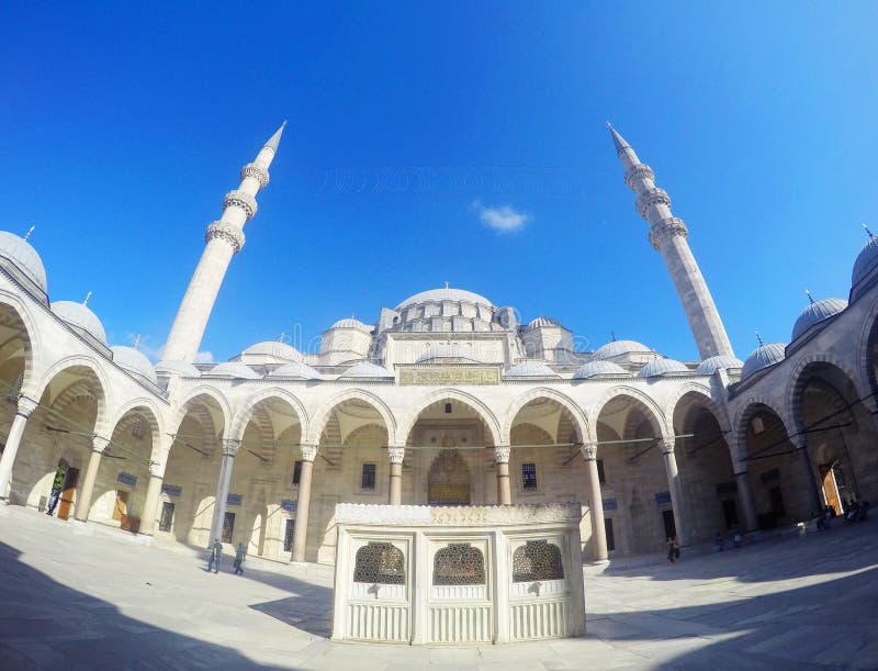 Blue Mosque in Turkey - Summer 2015 Editorial Image - Image of mesquita ...