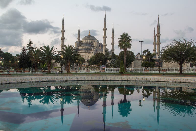 Blue mosque editorial stock image. Image of mosque, water - 44079549