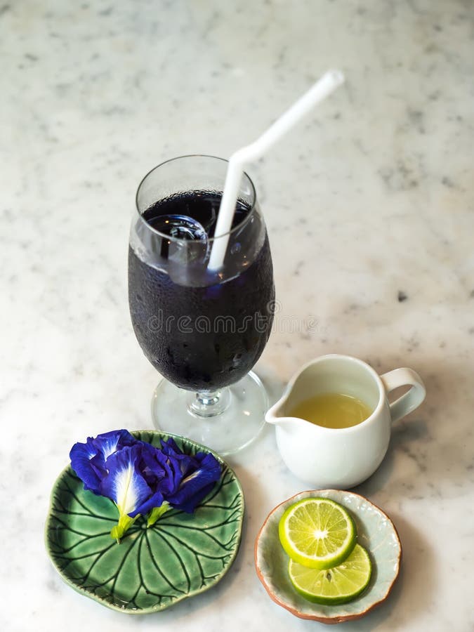 Blue pea herbal drink stock image. Image of lemon, diet - 114861631