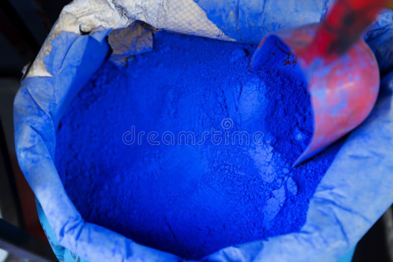 Cobalt Powder Coarse Mesh 99.9 High Fluid Cobalt Metal, on Isolated ...