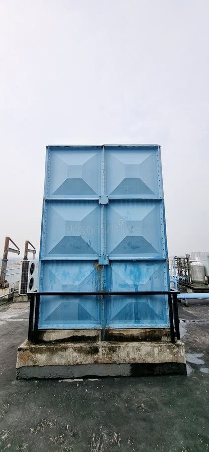 Blue Rectangular Fiberglass Panel Tank for High-rise Building ...