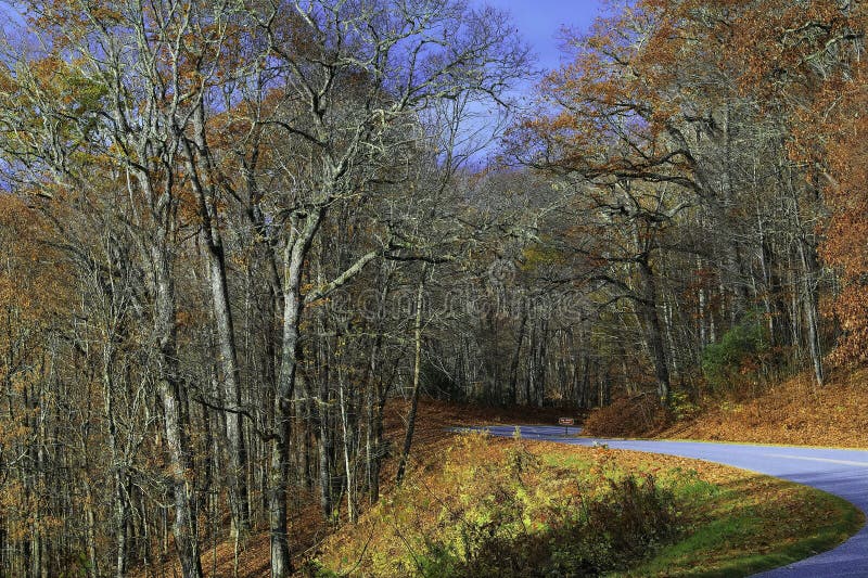 Blue Ridge Parkway Opens Sections at the End of Fall 2024 Stock Image ...