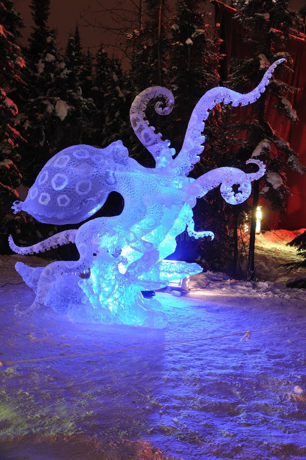 Blue Ring Octopus Ice Sculpture Editorial Photo - Image of beautiful ...