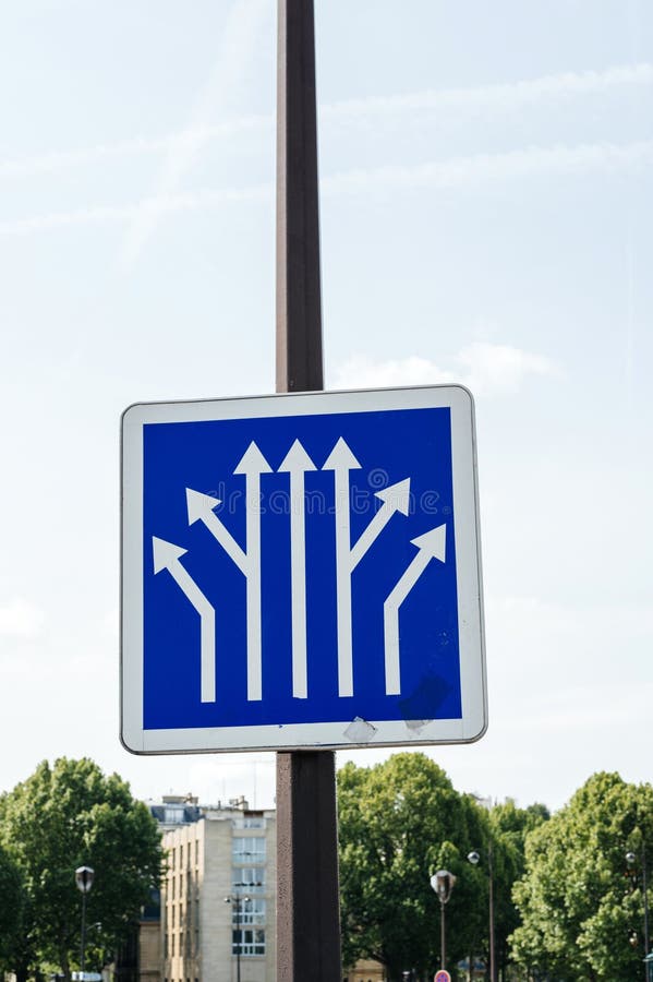 Branching Arrow Stock Photos - Free & Royalty-Free Stock Photos from ... Branching Arrow Stock Photos - Free & Royalty-Free Stock Photos from ...