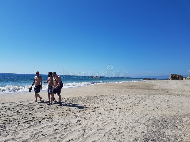 People Walking on the Beaches of the Pacific Editorial Stock Image ...