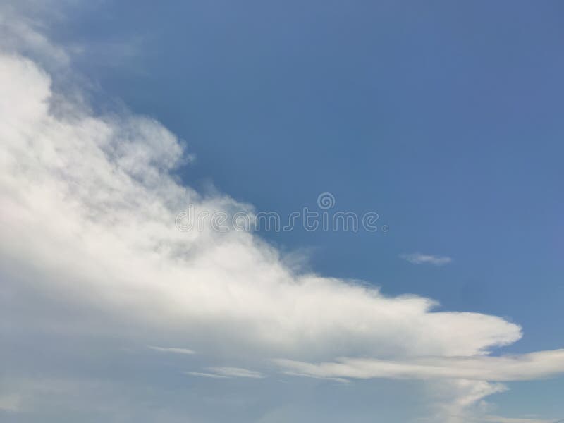 Blue Skys on the Bright Day Light Stock Image - Image of morning, wave ...