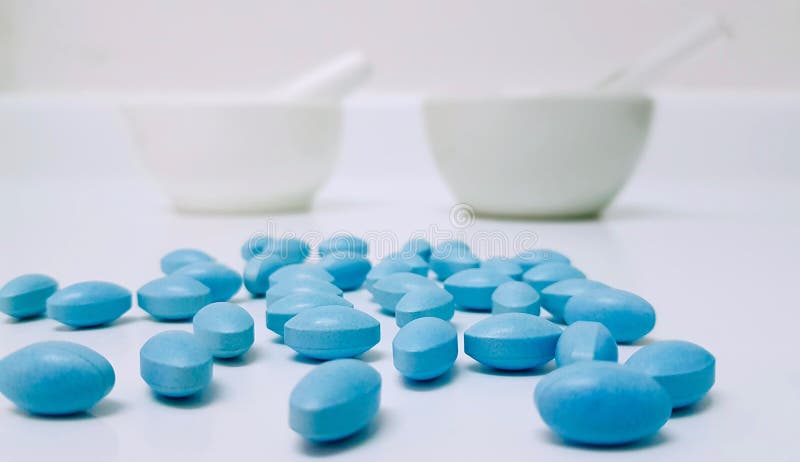 Blue Tablets in the Laboratory Stock Image - Image of healthy, medicine ...