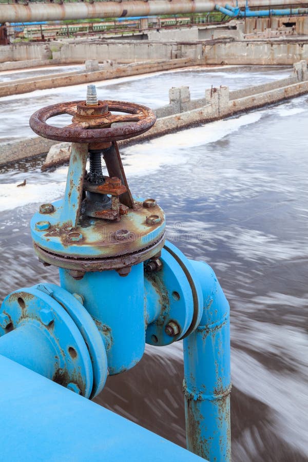 Valve Gate with Blue Pipeline for Oxygen Blowing into Sewage Stock ...