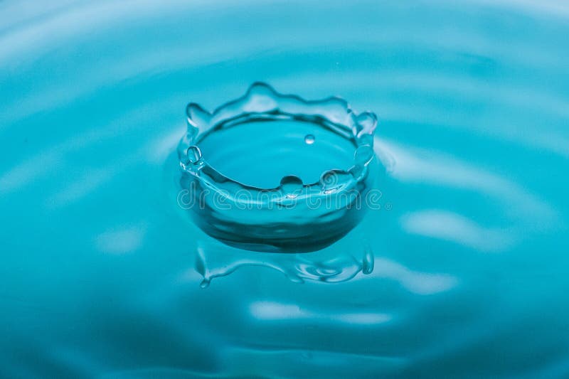 Water Drop Splash Crown in Blue Tones Stock Image - Image of nature ... Water Drop Splash Crown in Blue Tones Stock Image - Image of nature ...