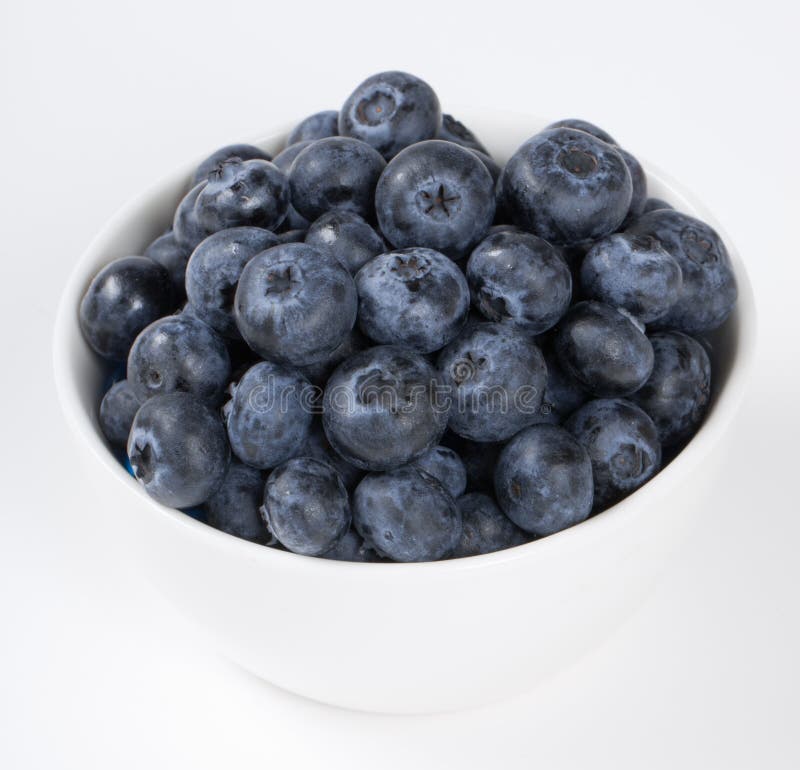 Blueberry in the bowl stock image. Image of white, fruit - 16746371
