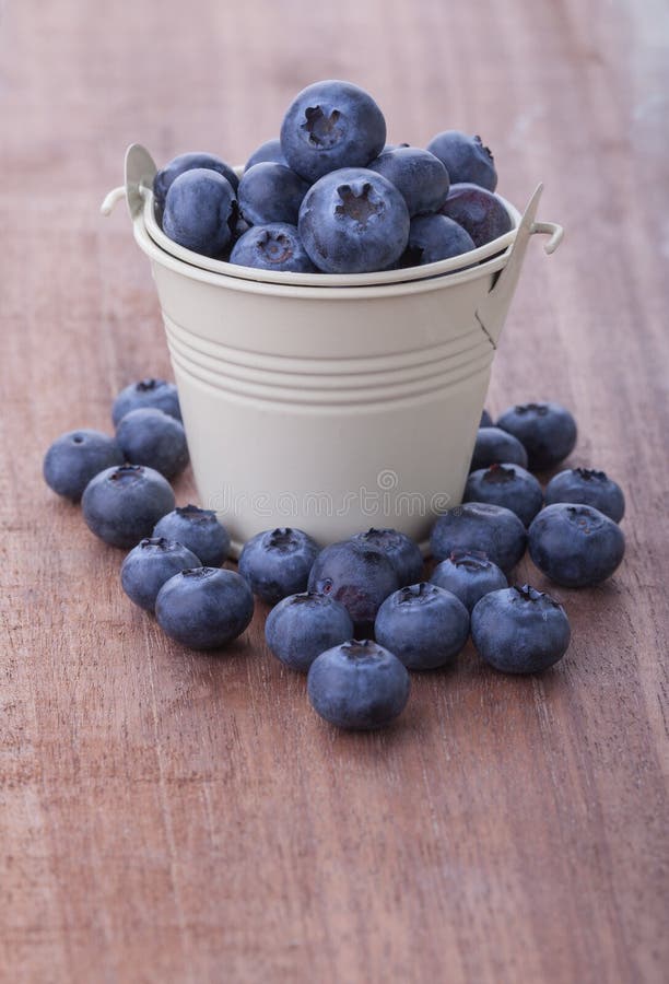 Blueberry in bucket stock image. Image of healthy, bilberry - 20554081
