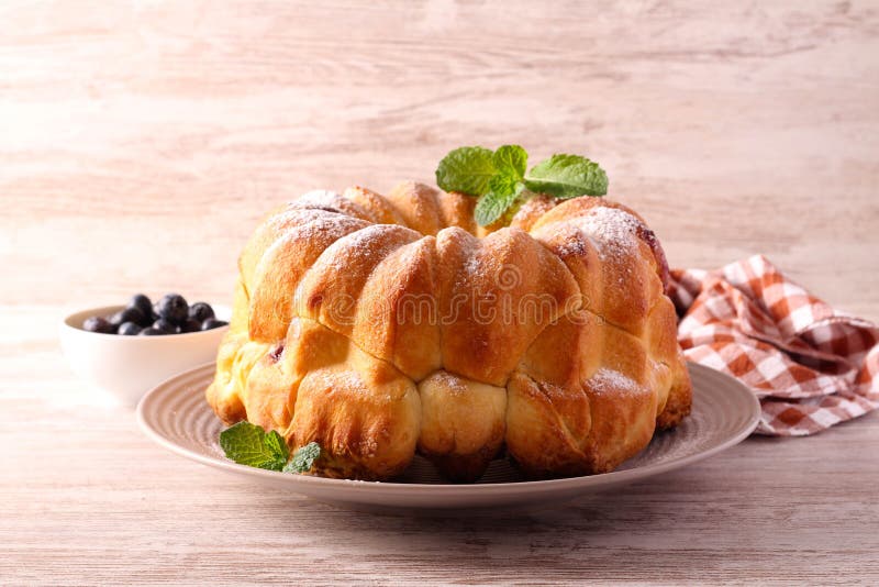 Blueberry Jam Bubble Ring Cake, Monkey Bread Stock Image - Image of ...