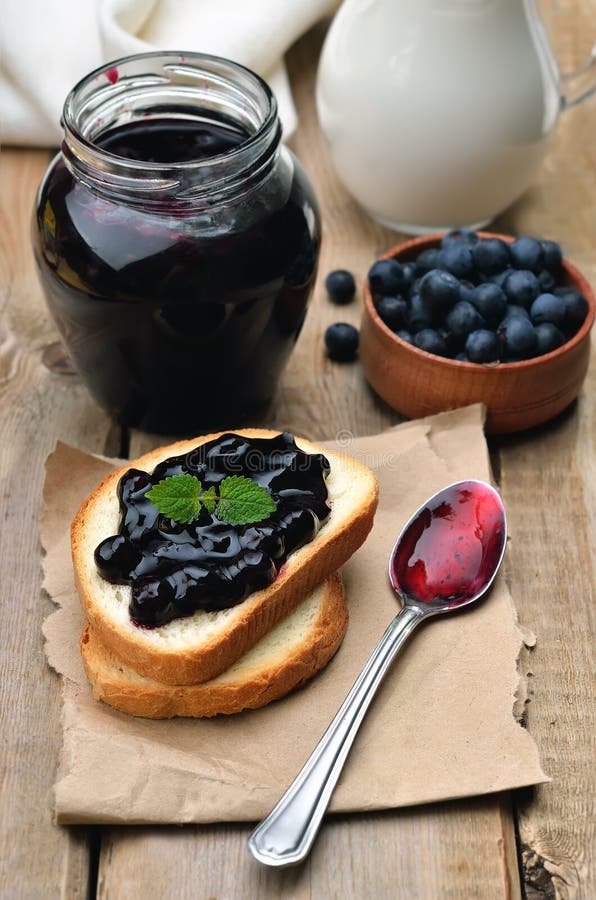 Blueberry Jam on Toast Bread Stock Photo - Image of homemade, marmalade ...