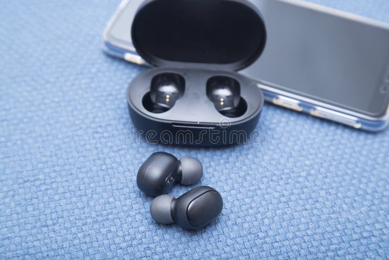 Bluetooth Micro-headphones for Your Smartphone.a Telephone Headset ...